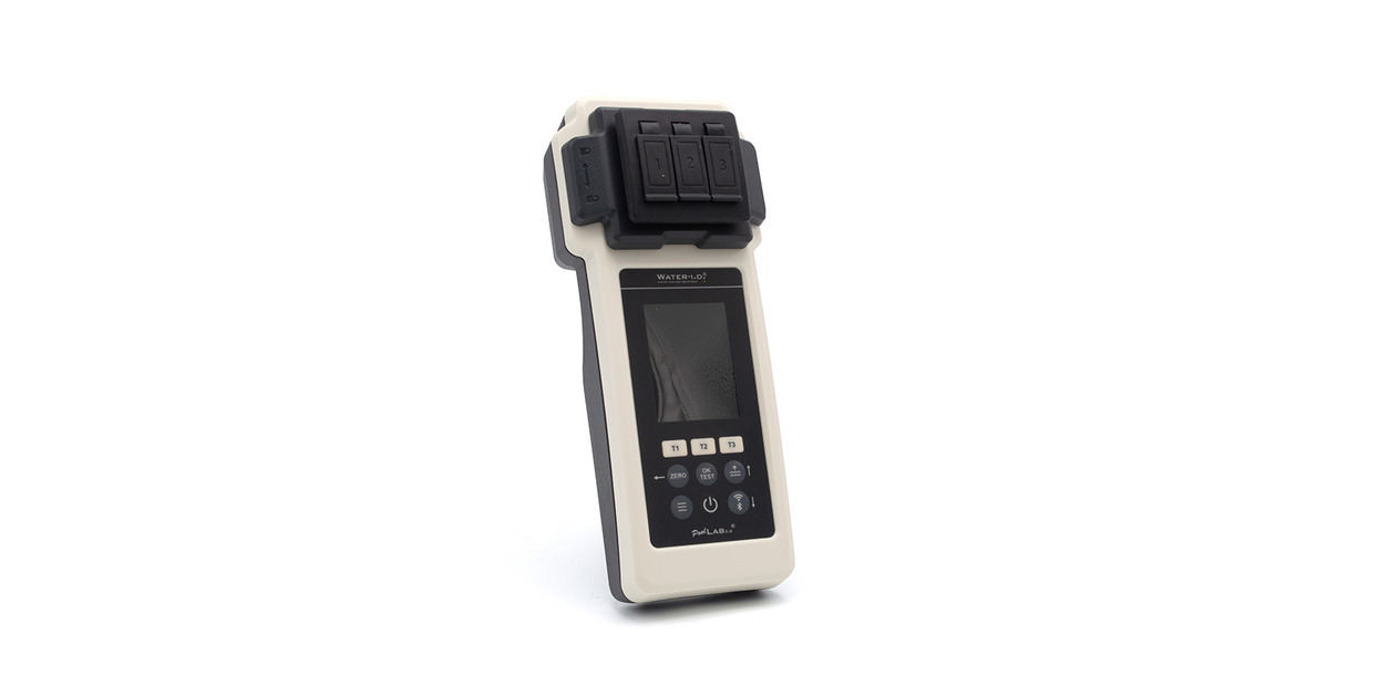 PoolLab 2.0 Hand-Held Photometer - Hydrospares